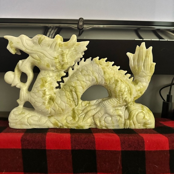 Art | Dynamic Green And White Jadeite Dragon | Poshmark